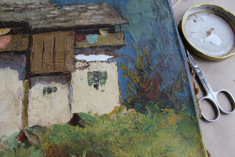 Damaged canvas - Brushstroke